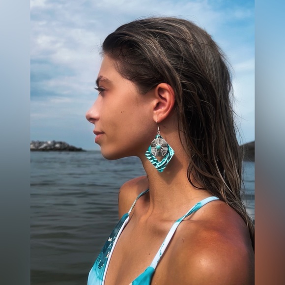 Desireearringz Boutique | Jewelry | Aqua Earrings | Poshmark